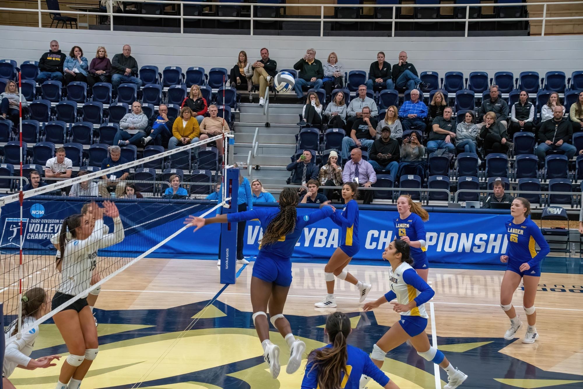 Maya Walker - 2022 - Women's Volleyball - Lander University