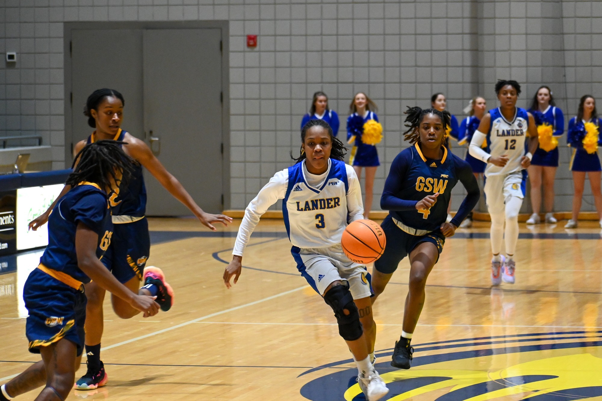 Johnson-Kelly Nets Double Double as Bearcats improve to 3-0 in PBC Play ...