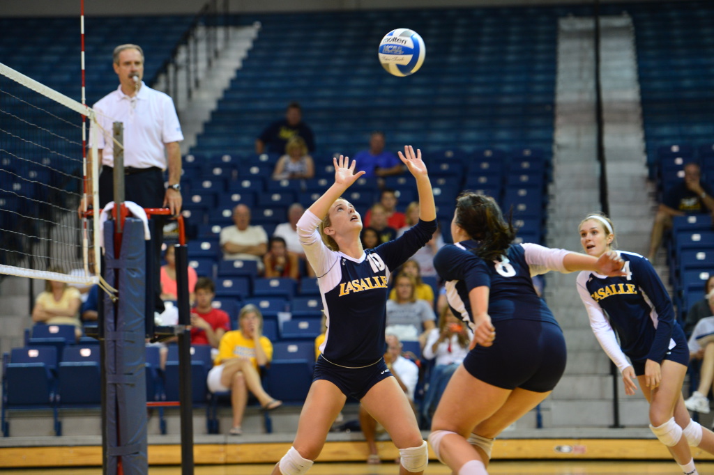 Lauren Noga - Women's Volleyball - La Salle University Athletics