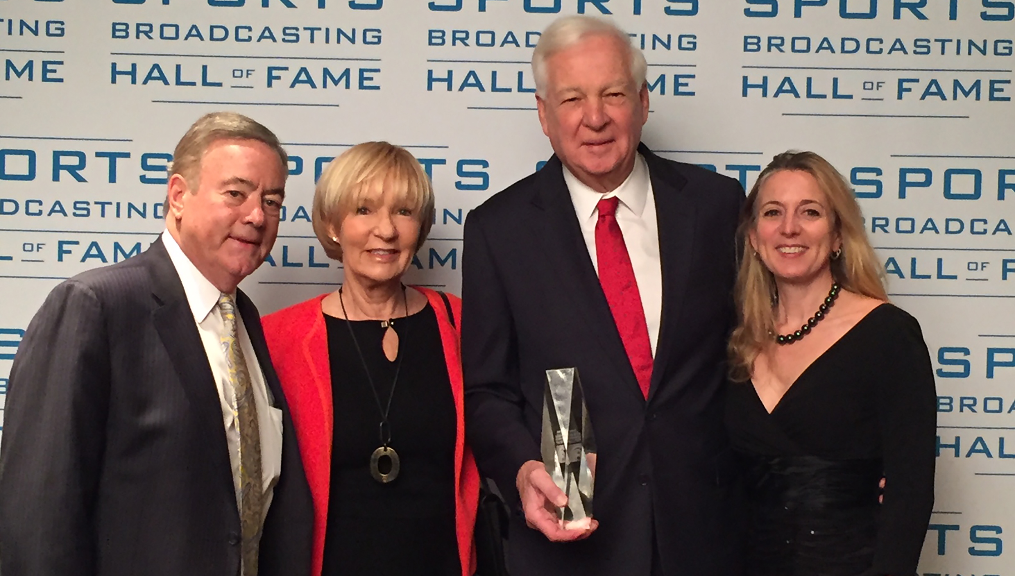 Men's Basketball Alum Bill Raftery Inducted into Sports Broadcasting ...