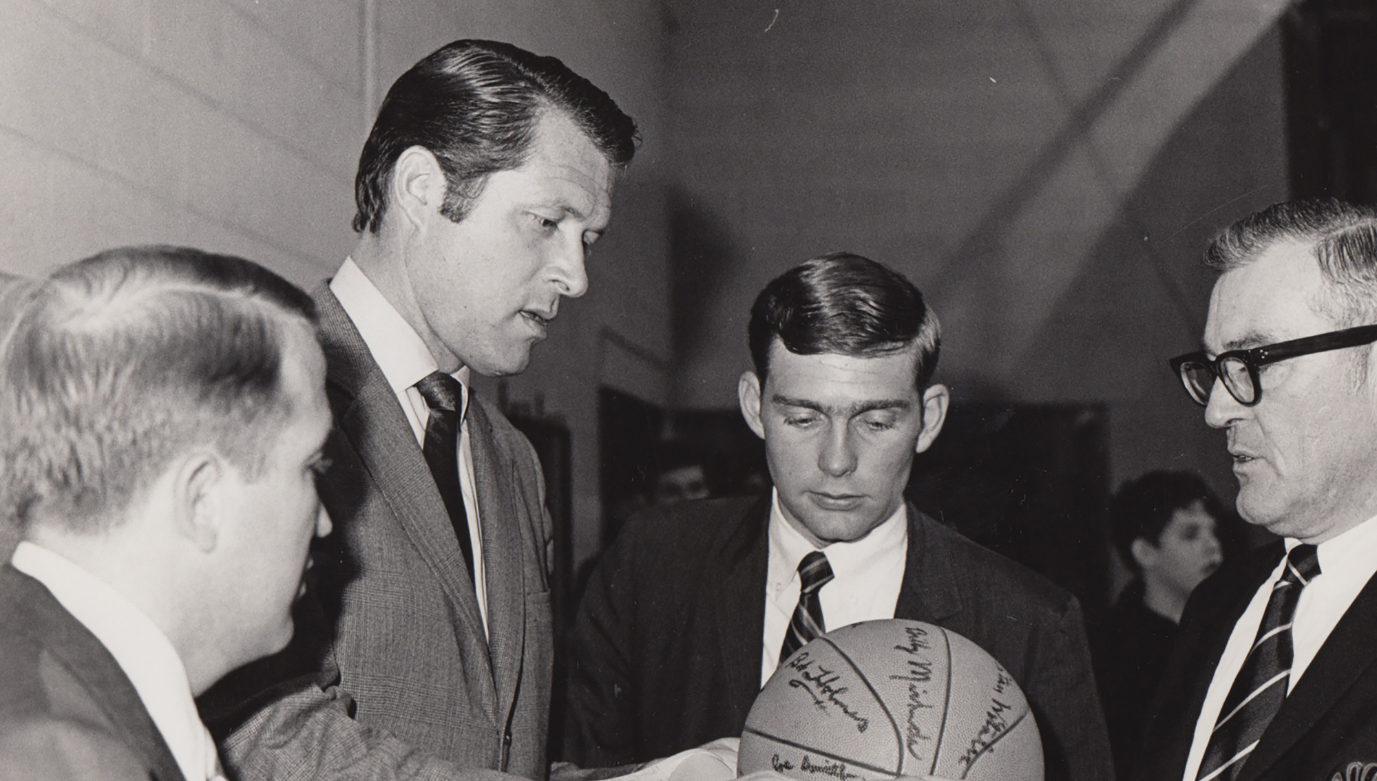 Pennsylvania Historical & Museum Commission Approves Tom Gola ...