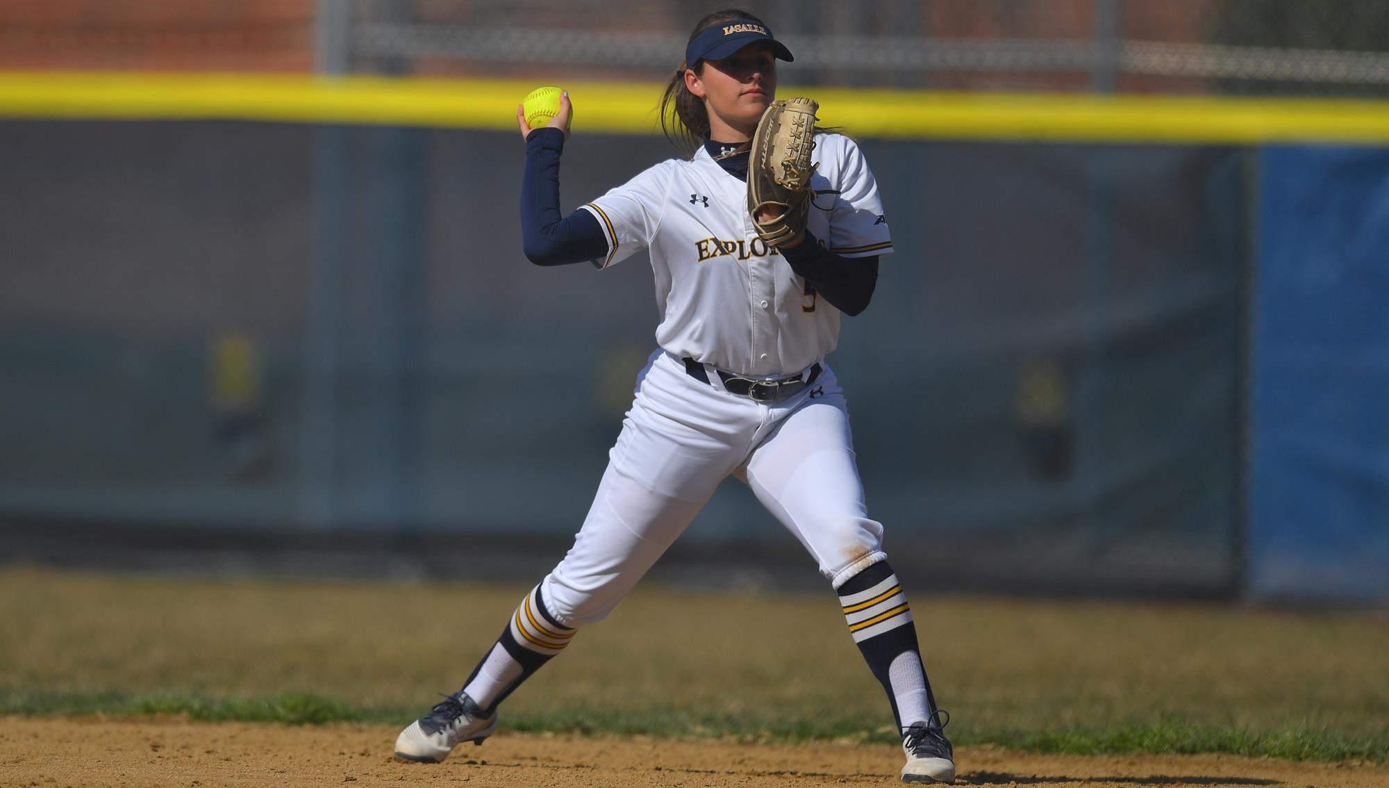 Deanna Pineiro - Softball - La Salle University Athletics