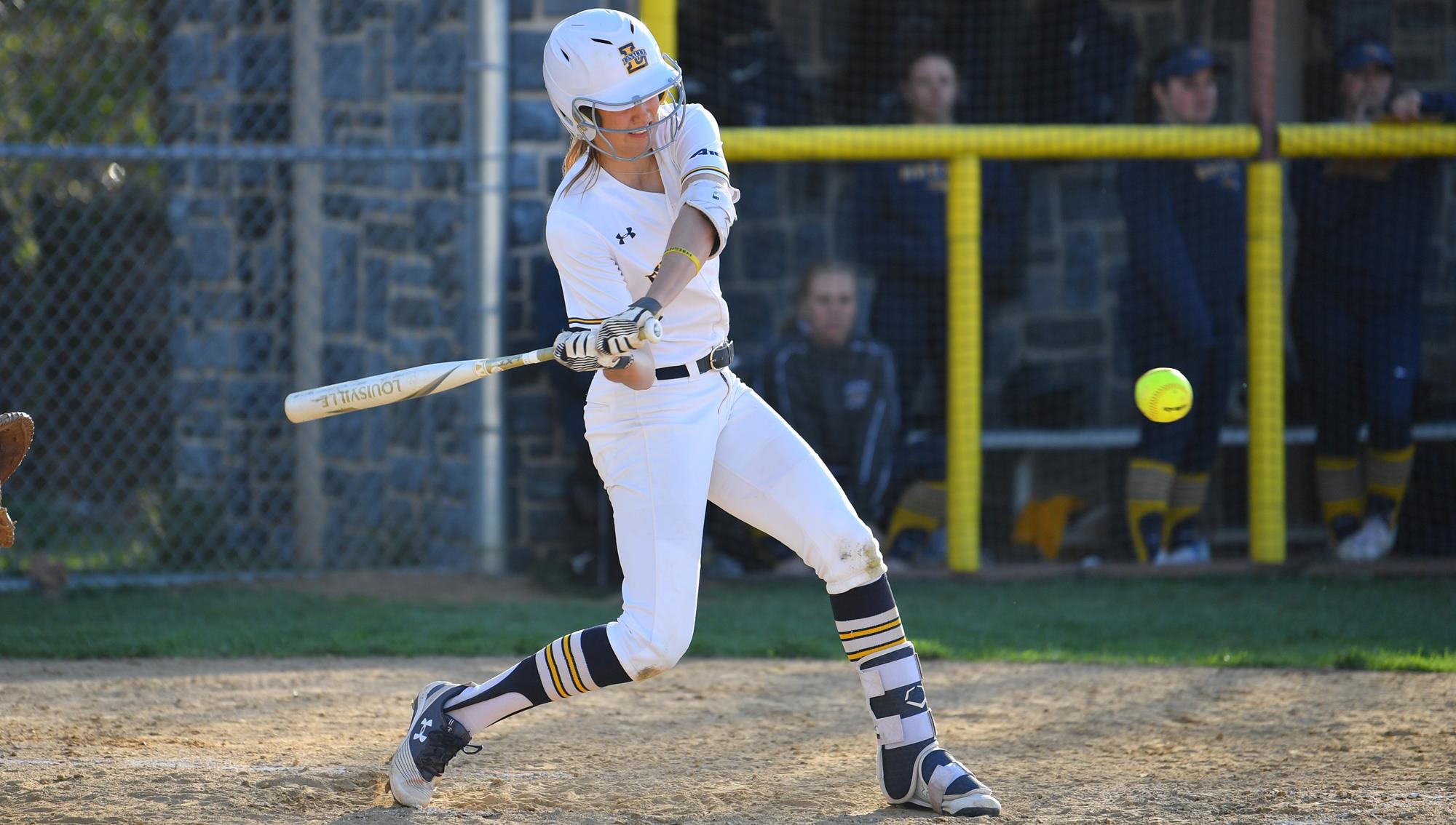 Audrey LaBouliere - Softball - La Salle University Athletics