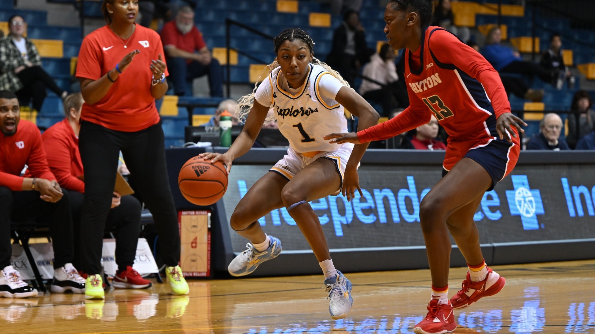 Tiara Bolden - Women's Basketball - La Salle University Athletics