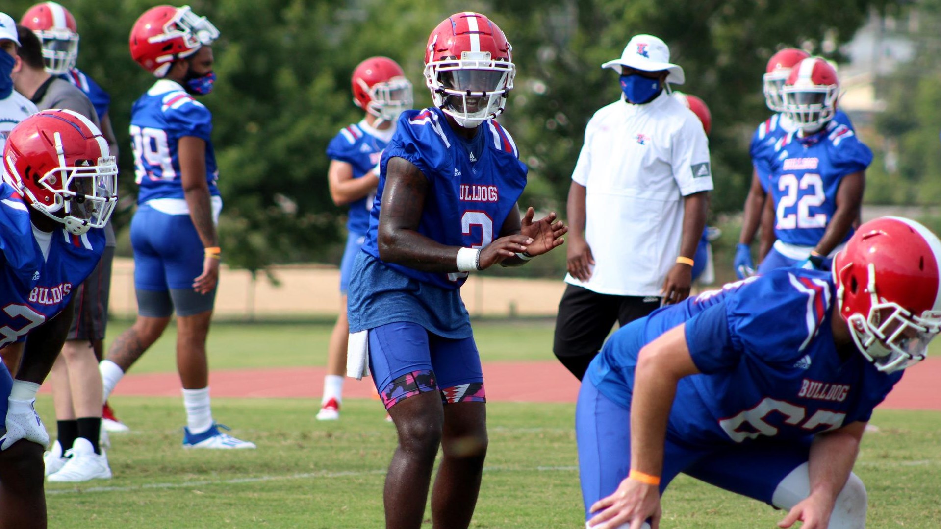 LA Tech Quarterback Battle Still Going Strong - LA Tech Athletics
