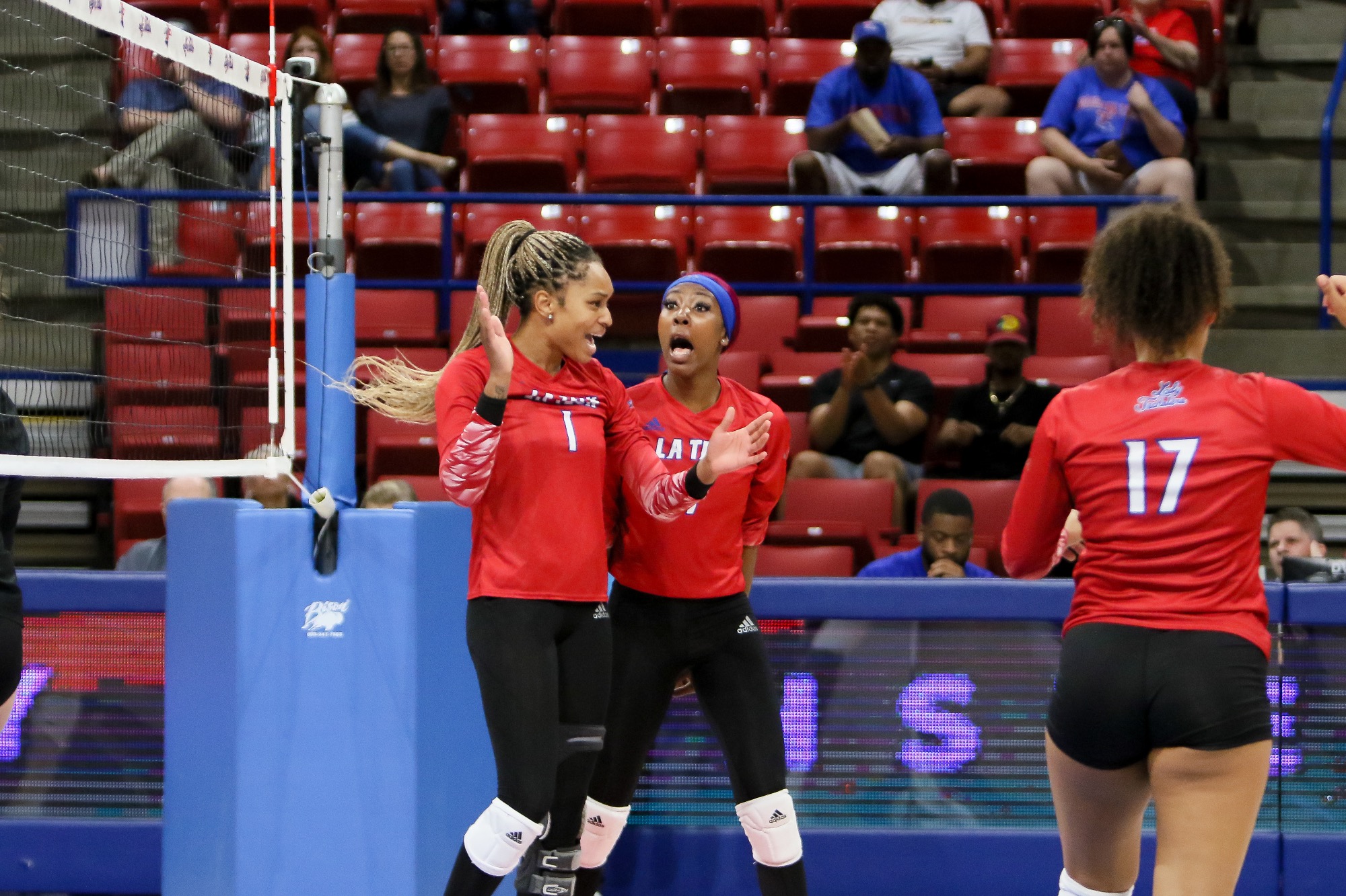 Lady Techsters Defeat UNT in Five Set Thriller - LA Tech Athletics