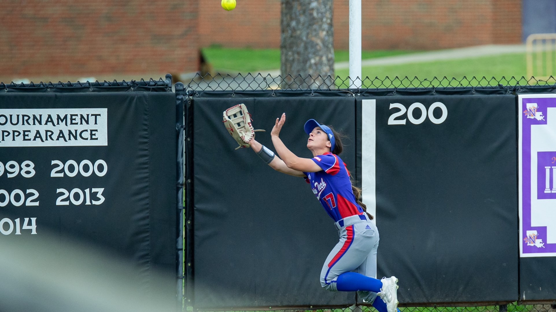 Easom homers but Techsters fall - LA Tech Athletics
