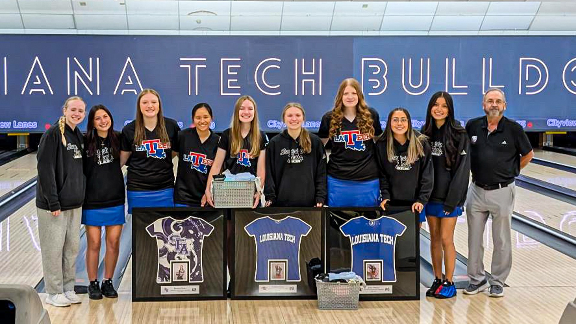 Bowling Goes 5-0 With Three Ranked Wins on First Day of Bulldog Classic ...