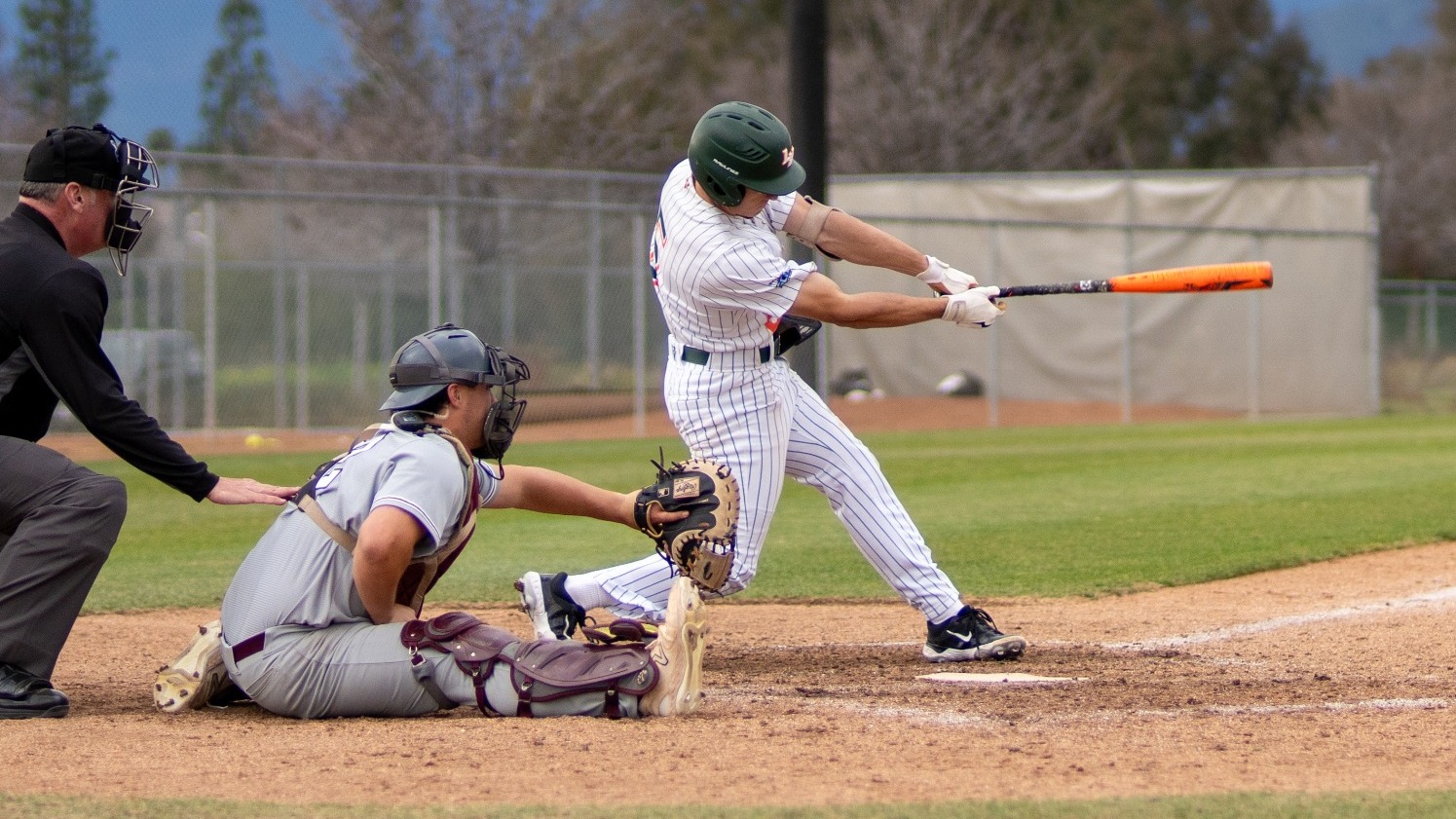 Baseball Wins Twice at Redlands - University of La Verne