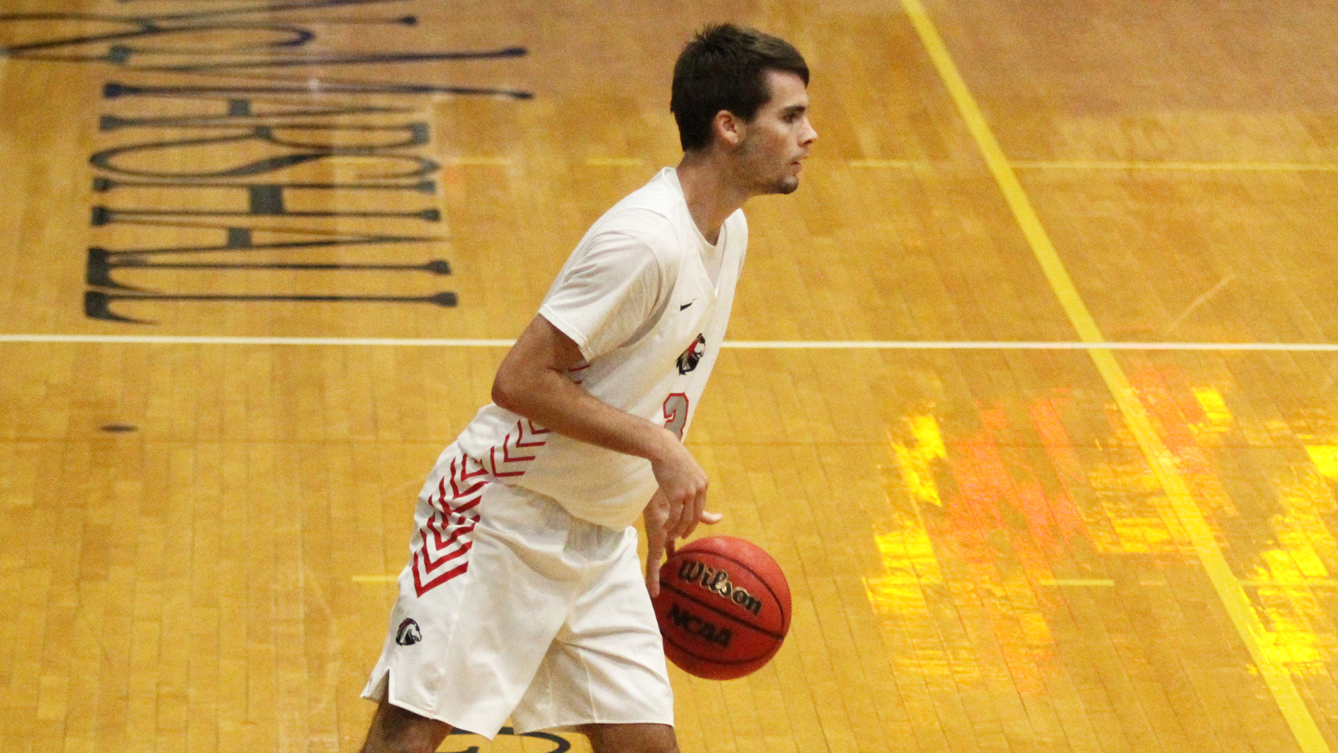 Men's Basketball Drops Battle With Grove City - Lancaster Bible College ...