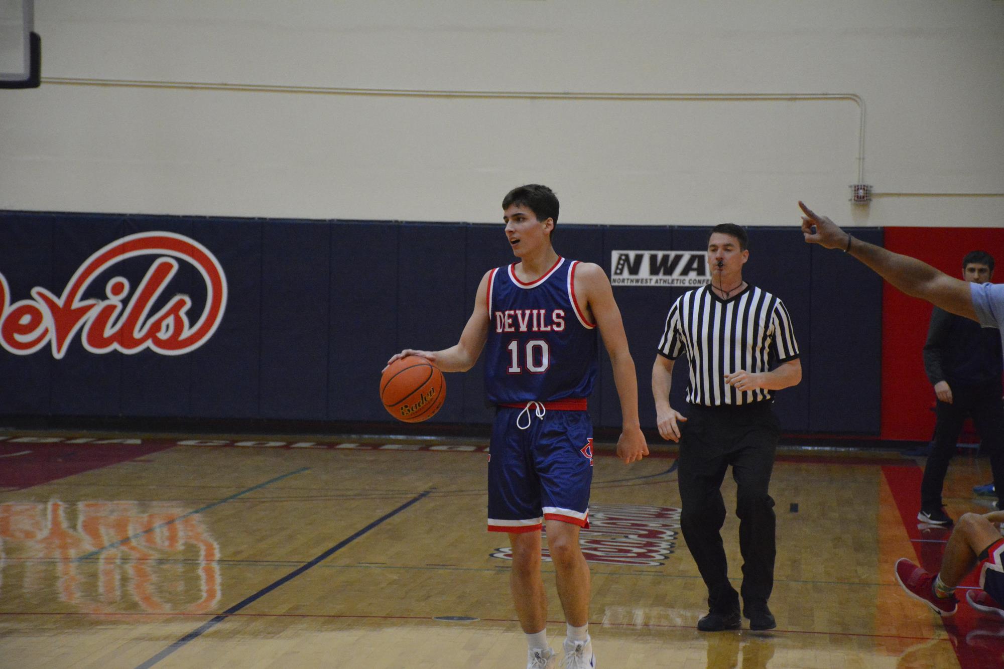 Seth Hall - Men's Basketball - Lower Columbia College Athletics