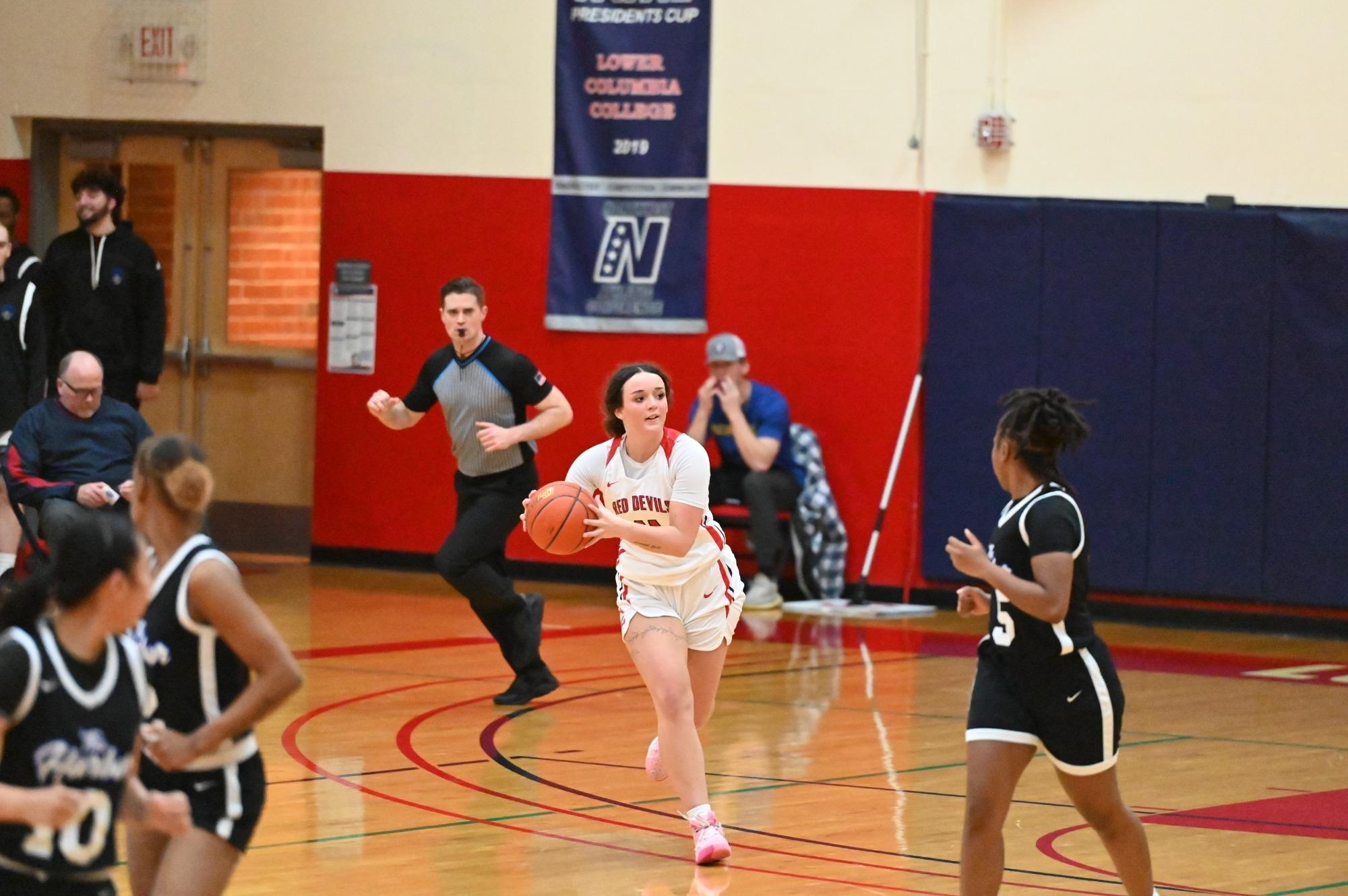 Megan Alley - Women's Basketball - Lower Columbia College Athletics