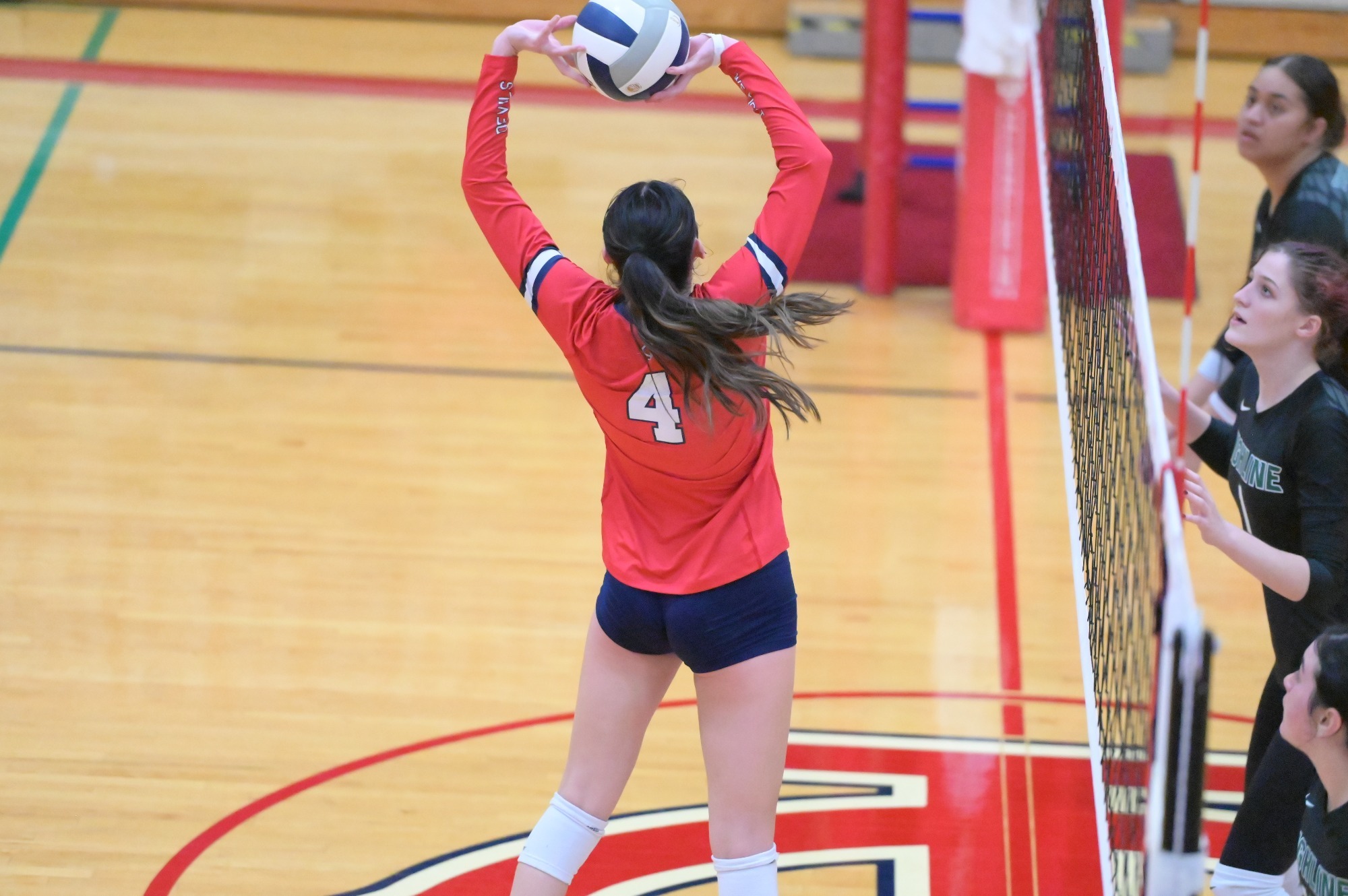 Kate Onespot-Danforth - Women's Volleyball - Lower Columbia College ...