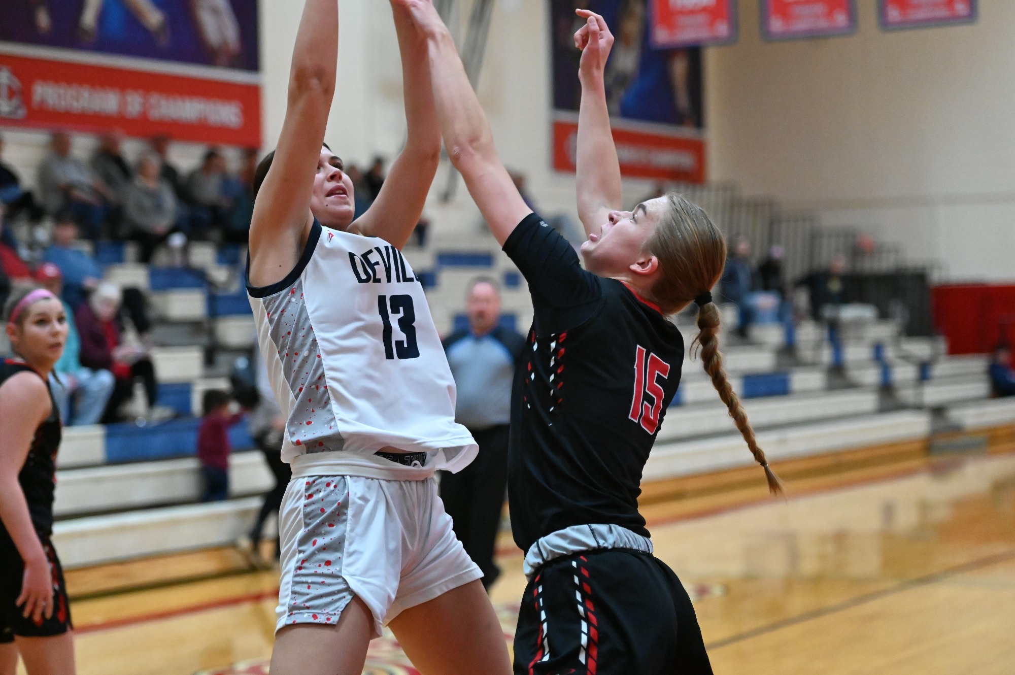 Bailee Larson - Women's Basketball - Lower Columbia College Athletics