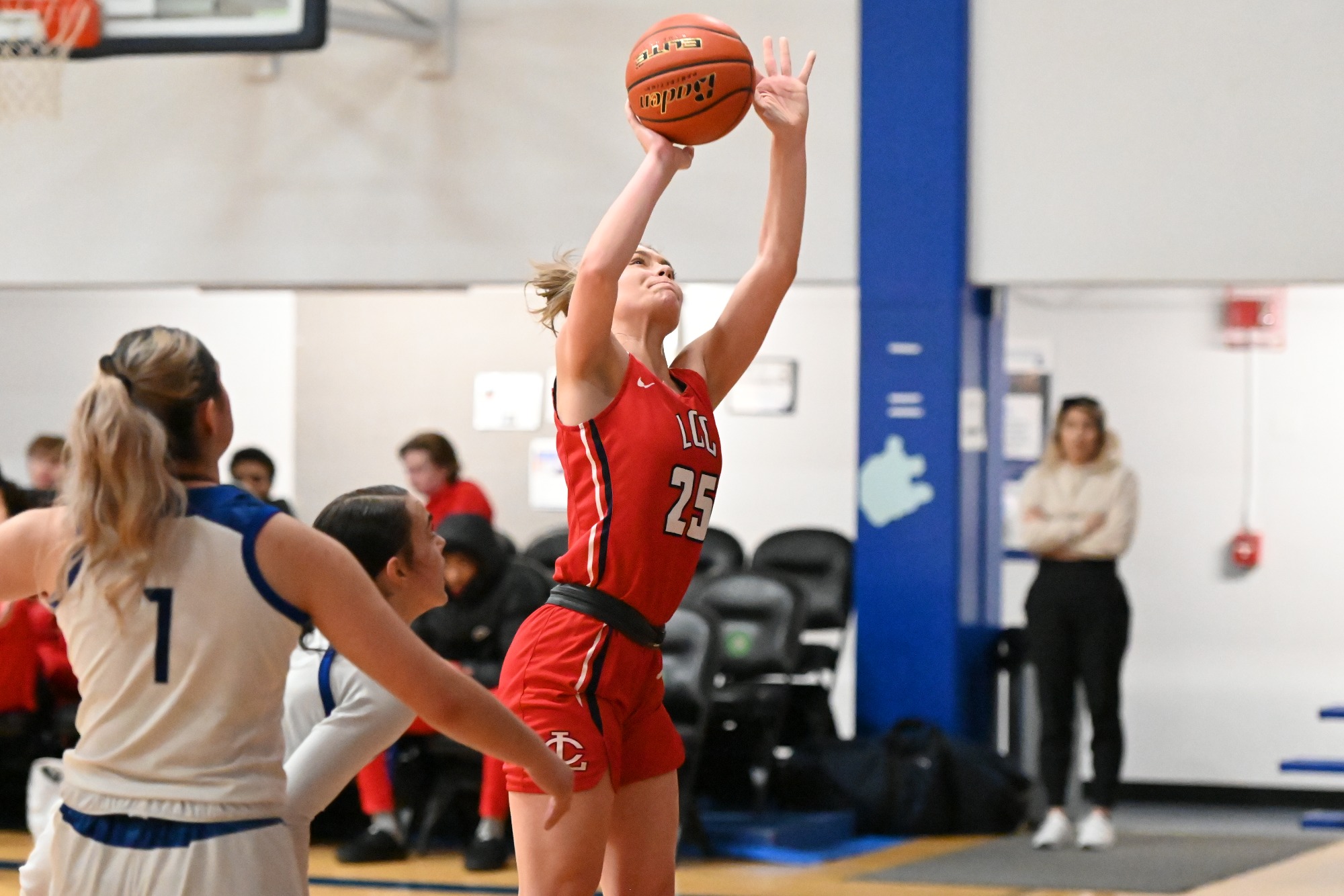 Kyla McCallum - Women's Basketball - Lower Columbia College Athletics