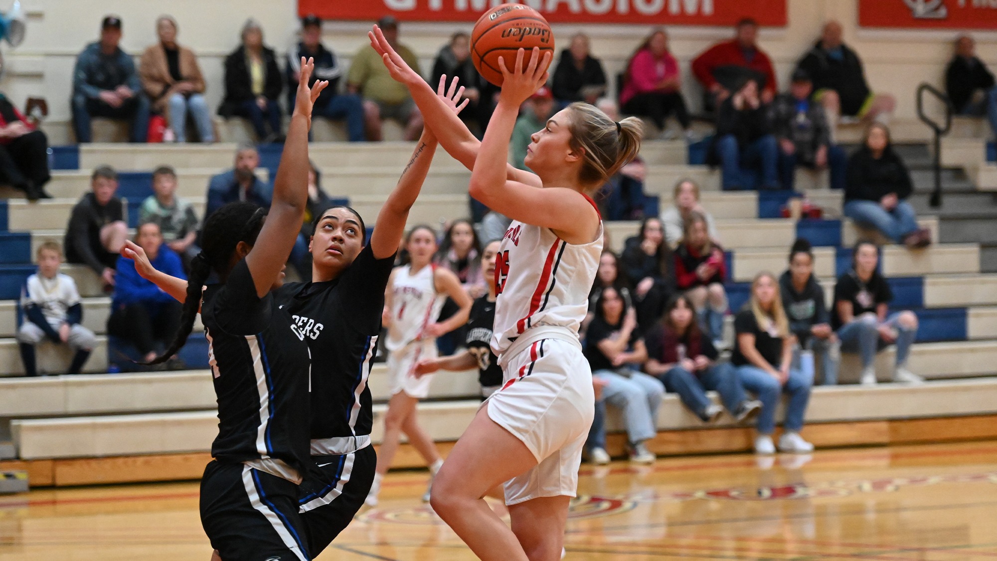 Kyla McCallum - Women's Basketball - Lower Columbia College Athletics