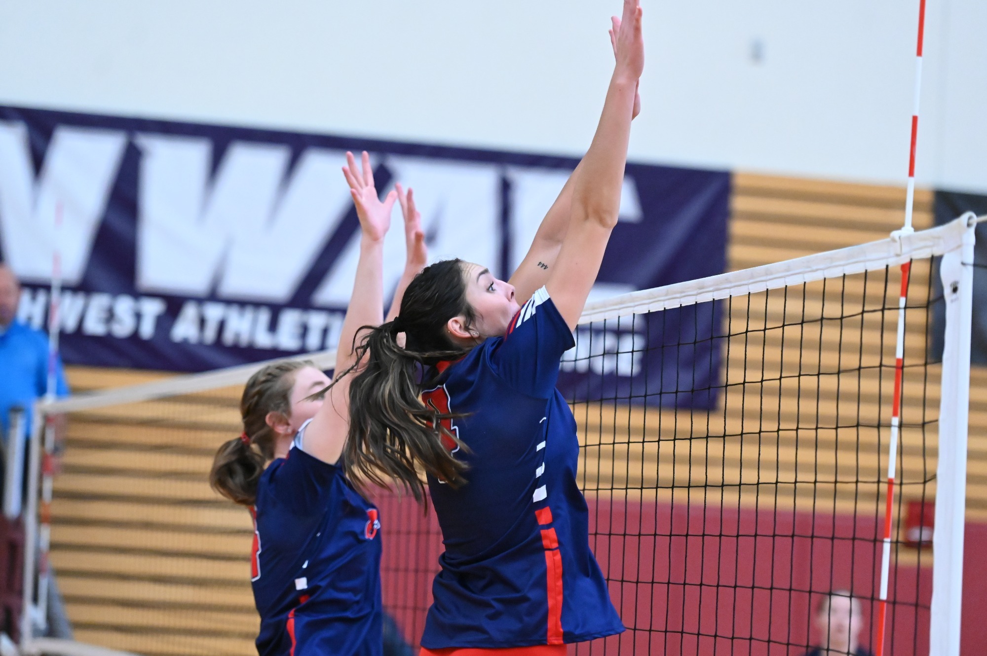 Kate Onespot-Danforth - Women's Volleyball - Lower Columbia College ...