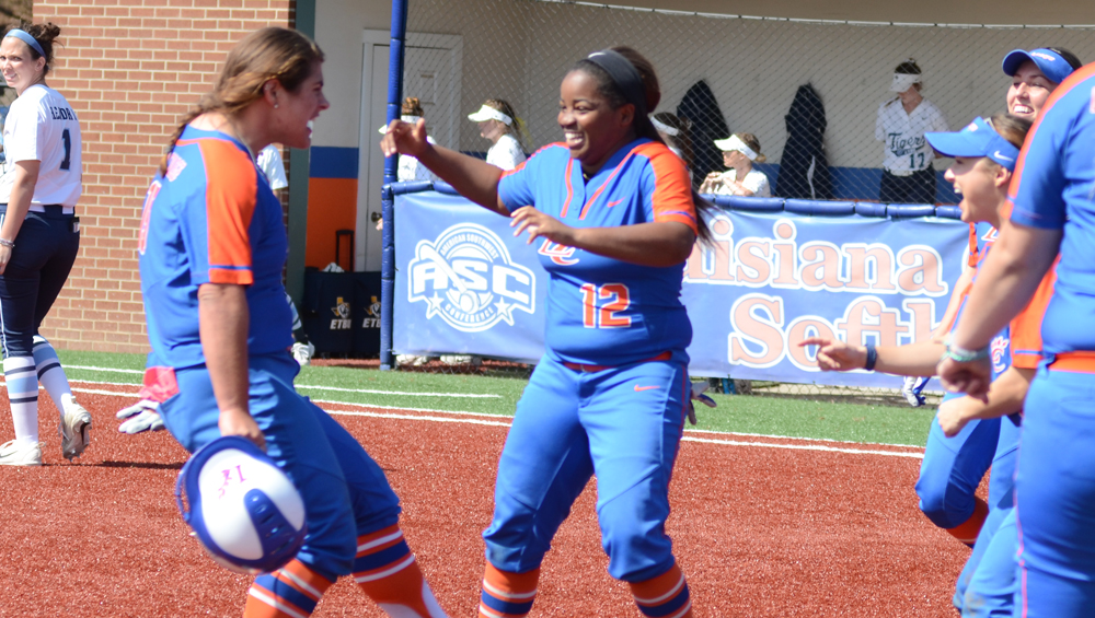 Abby Sterling - 2019 - Softball - Louisiana Christian University Athletics