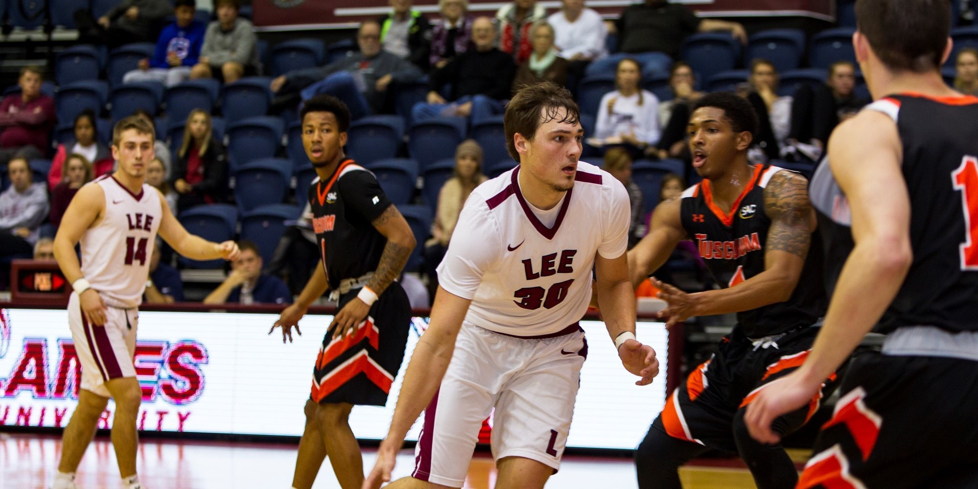 Eagles Hand Flames First Loss Of Season - Lee University Athletics