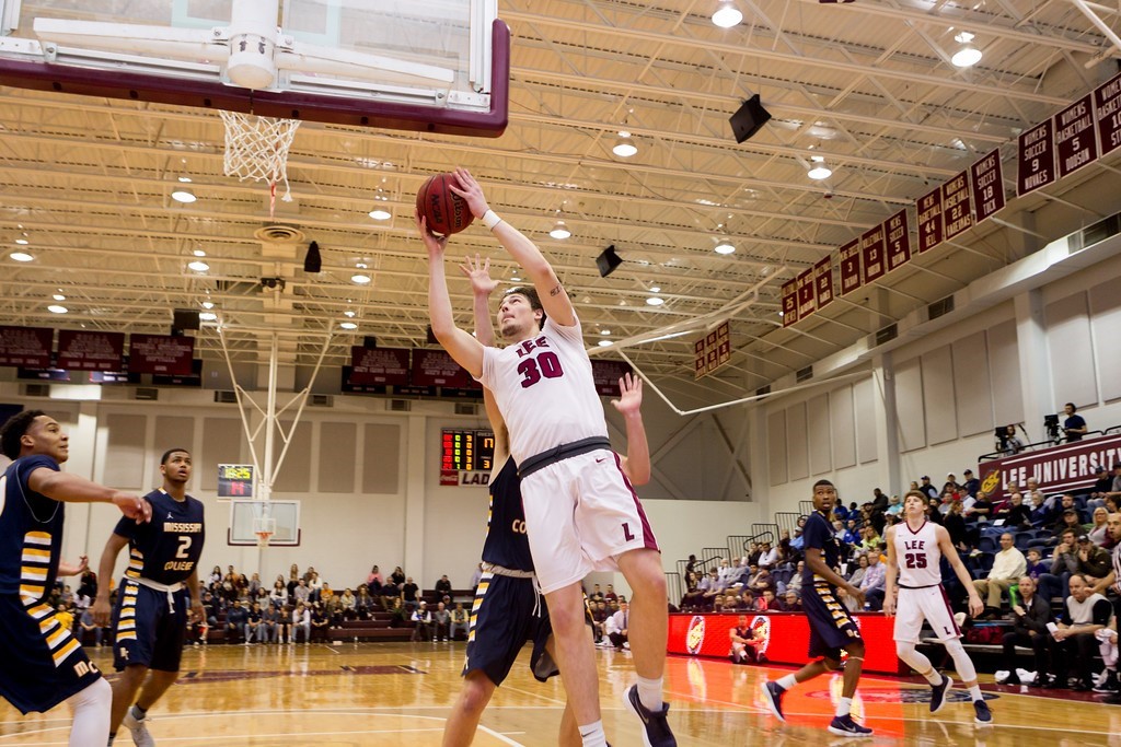 Colton Blevins - 2018-2019 - Men's Basketball - Lee University Athletics