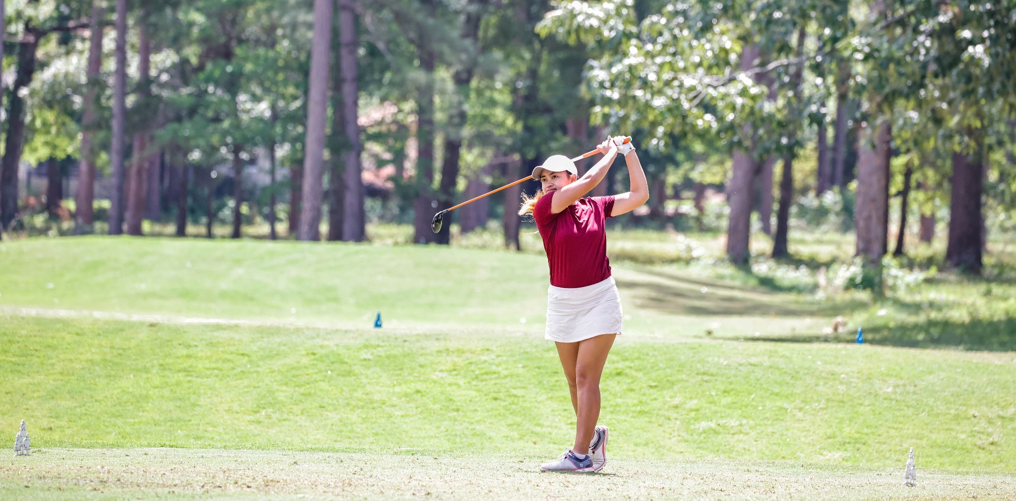 Lady Flames Golf Sweeps Weekly GSC Awards - Lee University Athletics