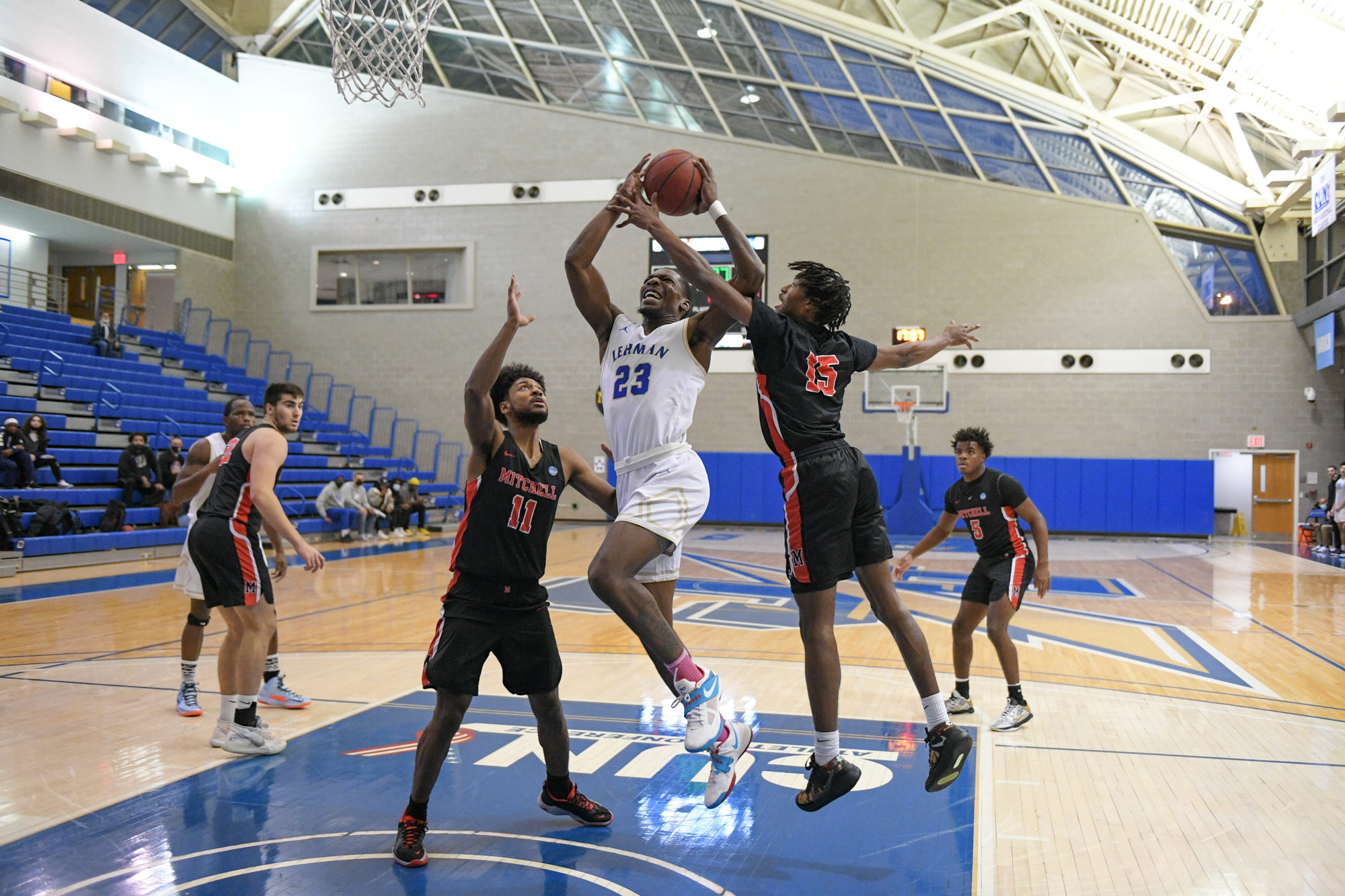 Isaiah Geathers - 2022-23 - Men's Basketball - Lehman College Athletics