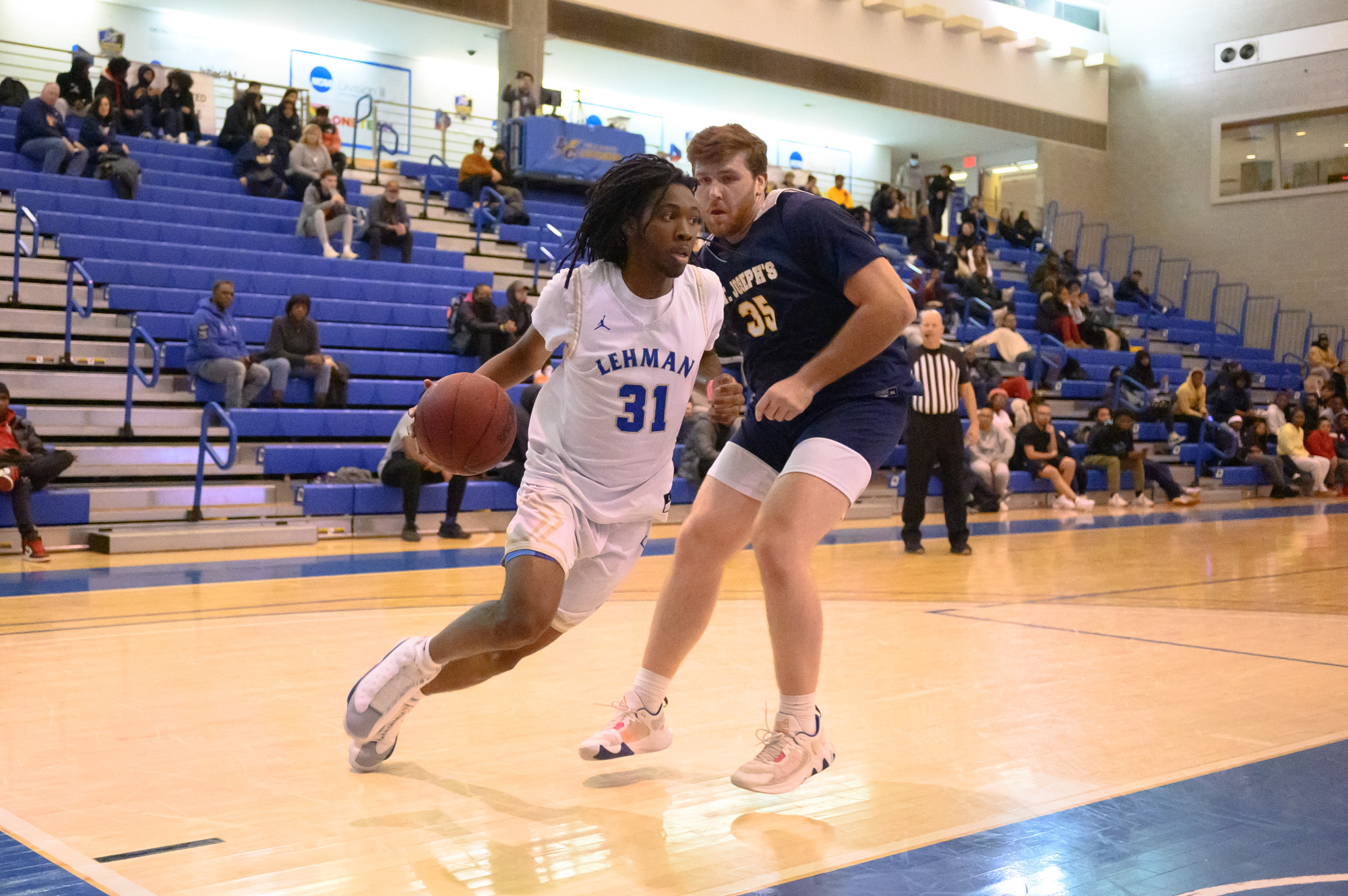 Sayvior Carroll - 2022-23 - Men's Basketball - Lehman College Athletics