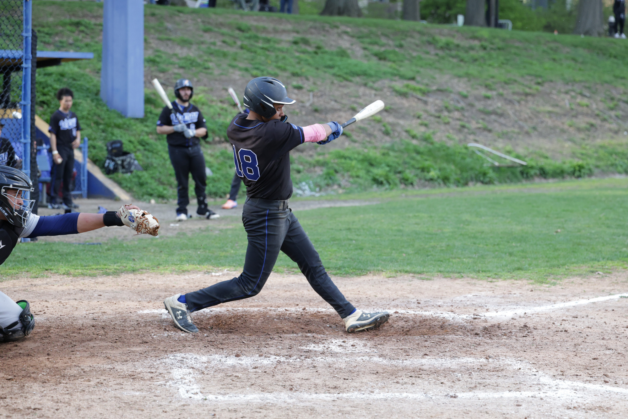 Baseball Drop Twin-Bill At Valley Forge - Lehman College Athletics