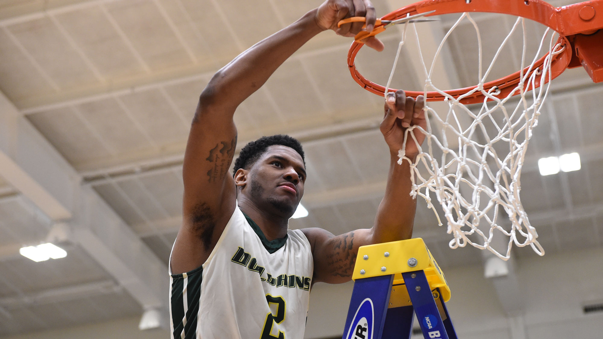 Tyquan Rolon - Men's Basketball - Le Moyne College Athletics