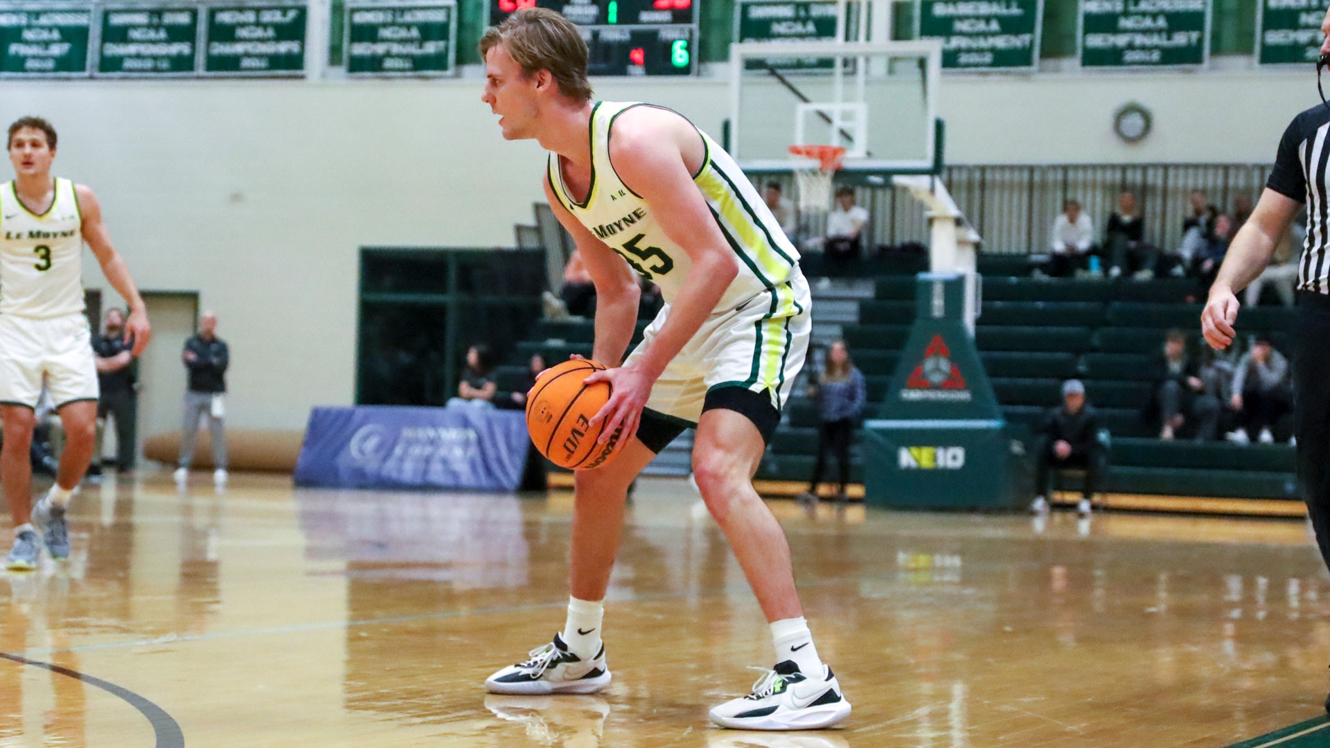 Nate McClure - Men's Basketball - Le Moyne College Athletics