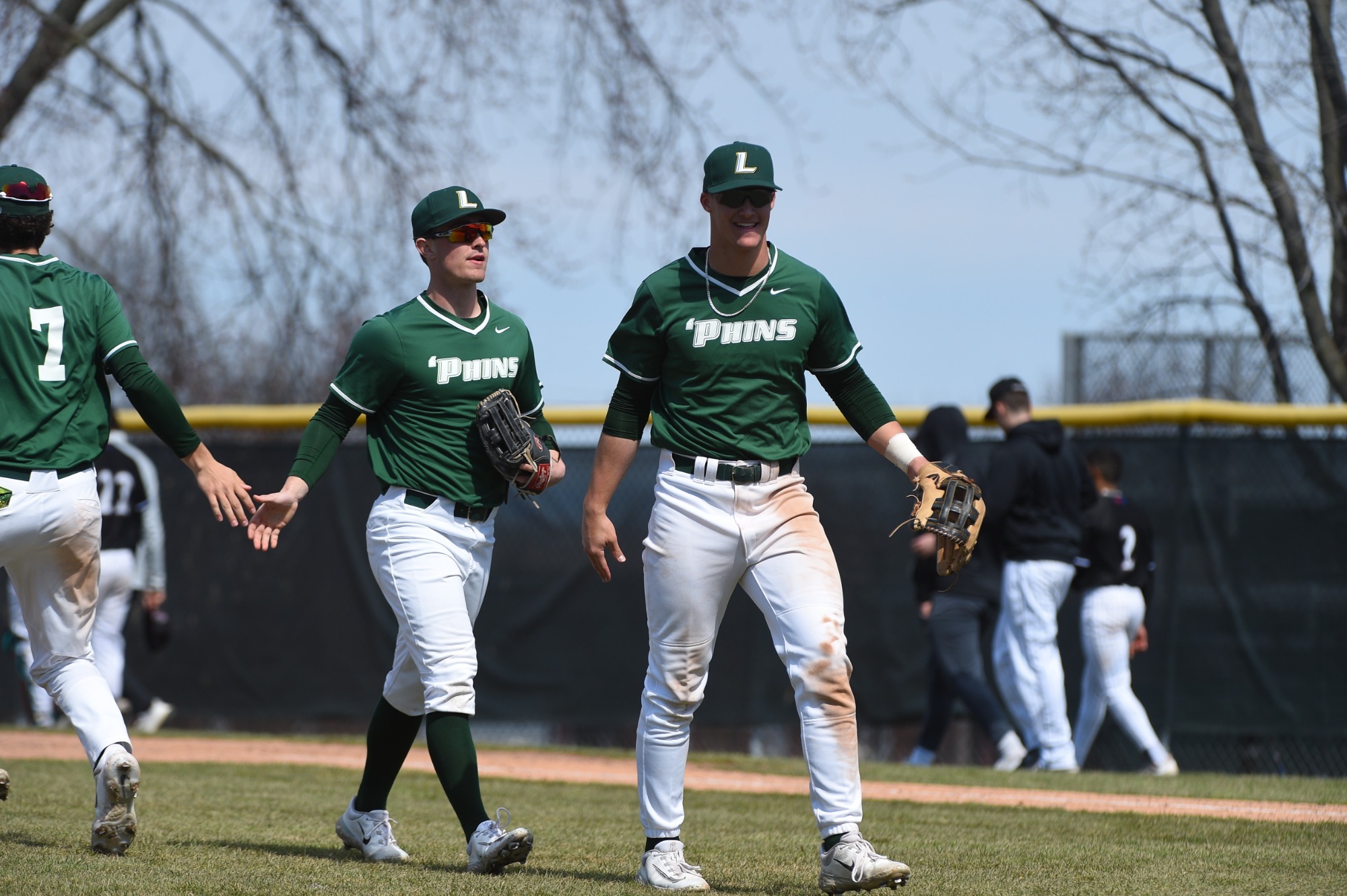 BASEBALL EXTENDS WINNING STREAK TO 10 GAMES WITH THE HELP OF A BRODY ...