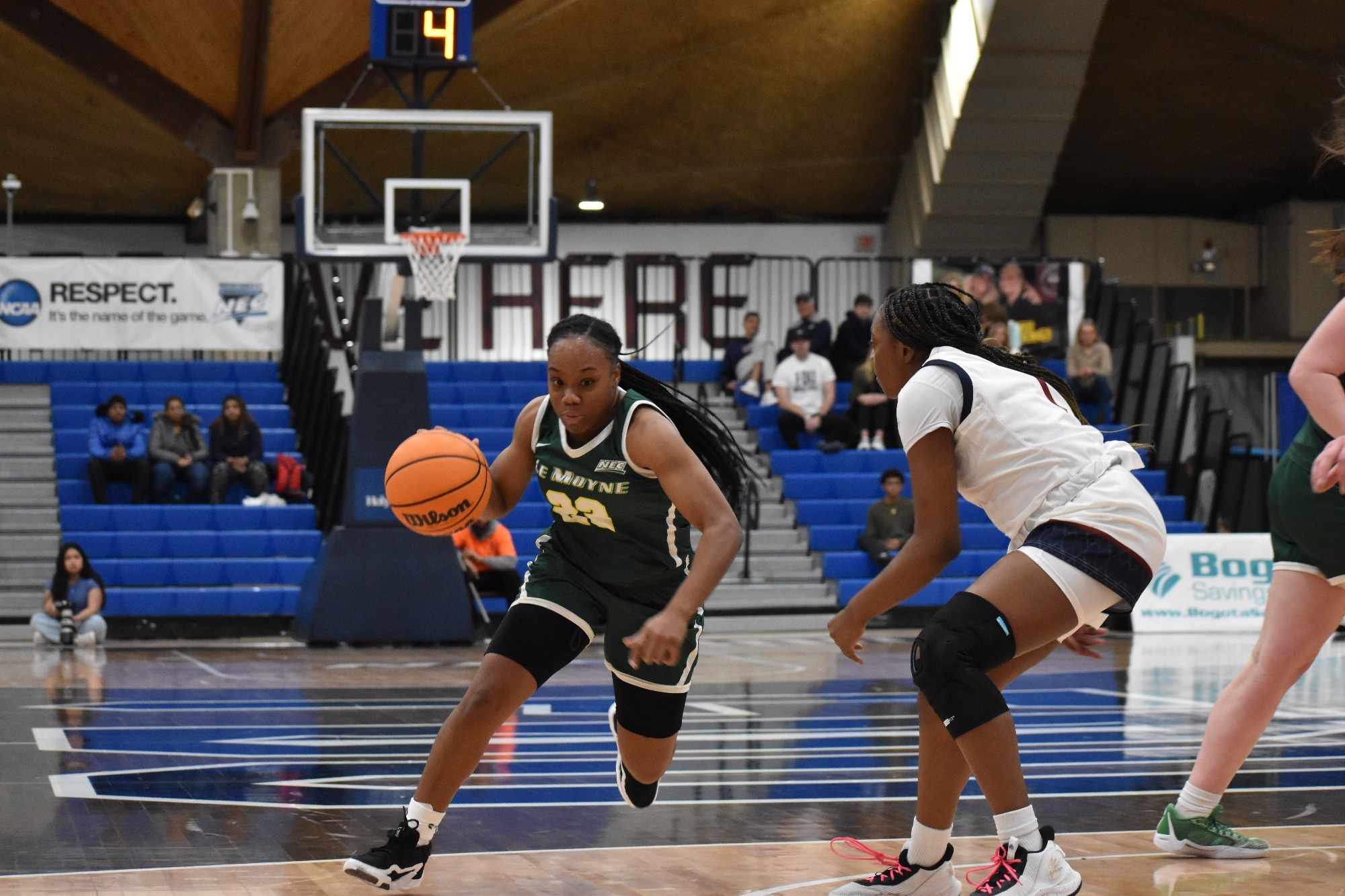 WOMEN'S BASKETBALL EXTENDS WIN STREAK TO FIVE WITH 70-60 VICTORY AT FDU ...