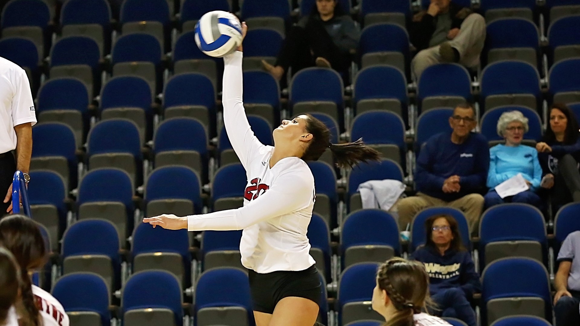 Brandi Thomas - Volleyball - Lenoir-Rhyne University Athletics