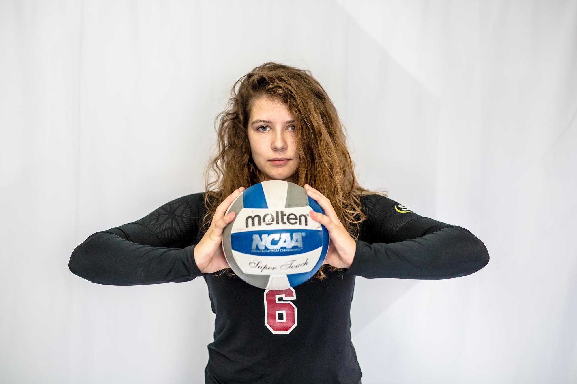 Ashley Hawkins - Volleyball - Lenoir-Rhyne University Athletics