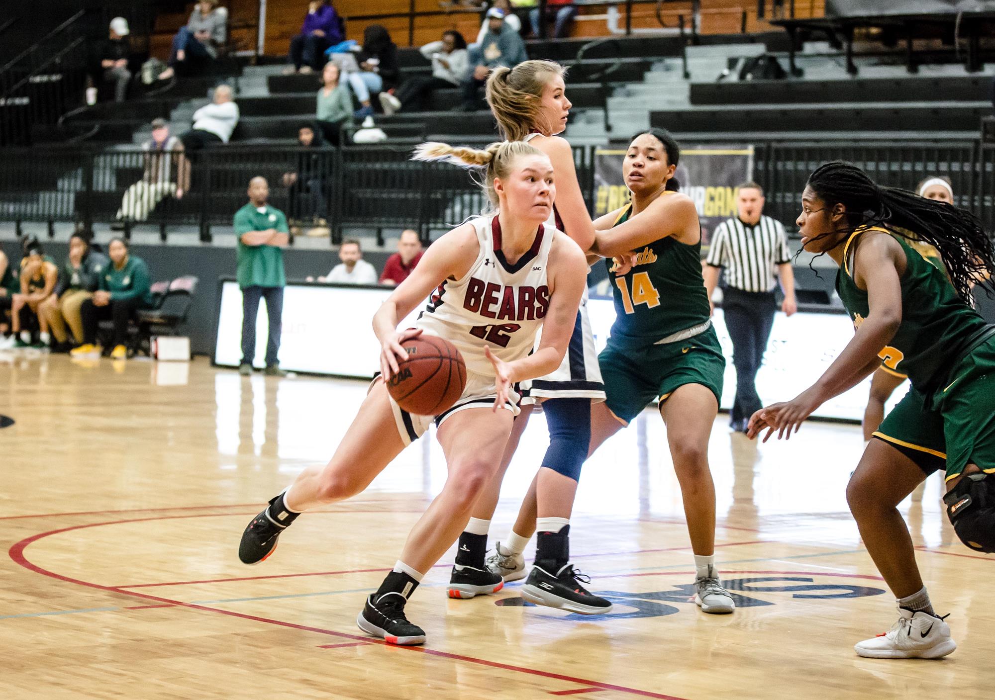 Hardy's Double-Double Leads Bears to Win Over Lees-McRae - Lenoir-Rhyne ...