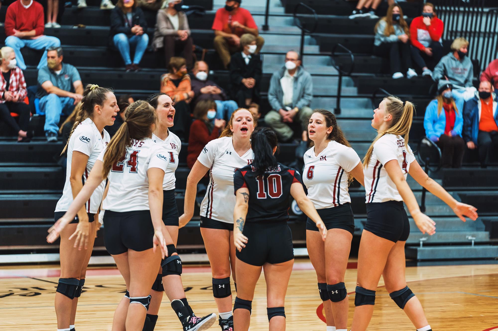 Romp Leads Bears Past Carson-Newman and Onto SAC Semis - Lenoir-Rhyne ...