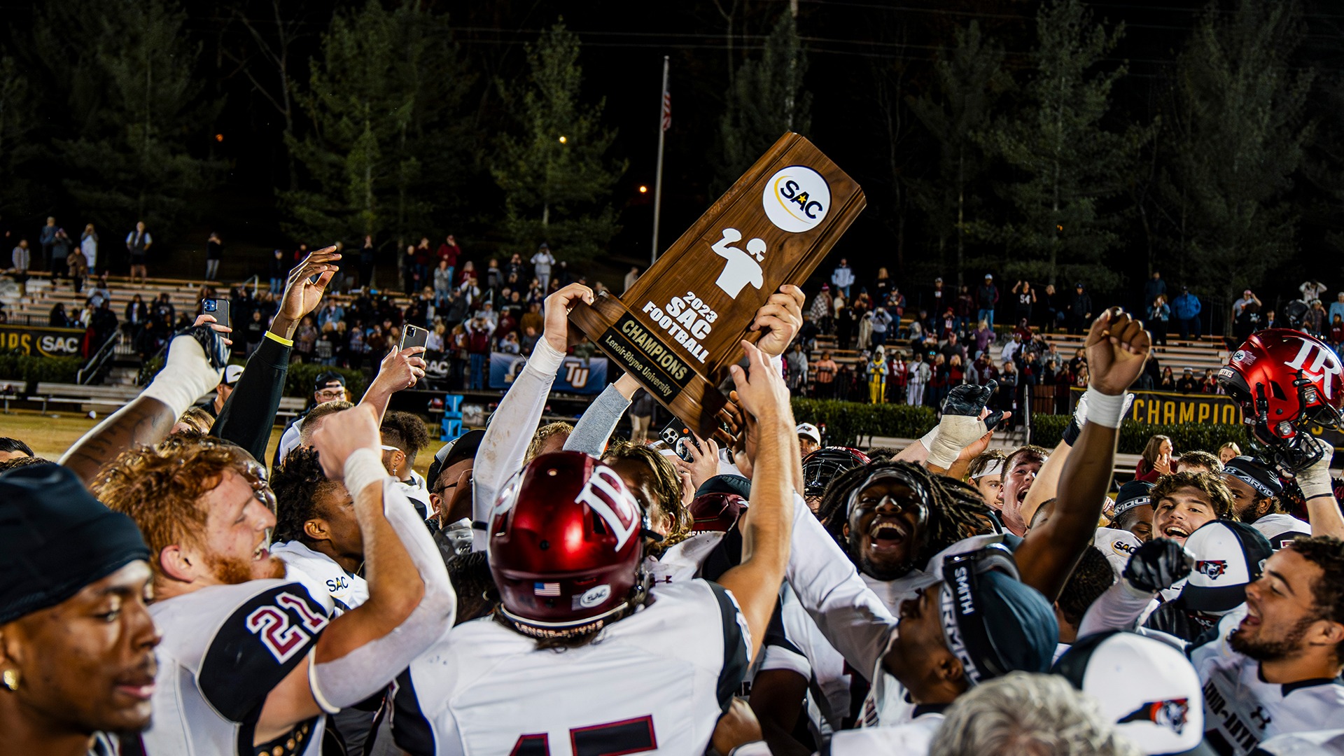 Bears Dominate Tusculum to Win SAC Championship - Lenoir-Rhyne ...