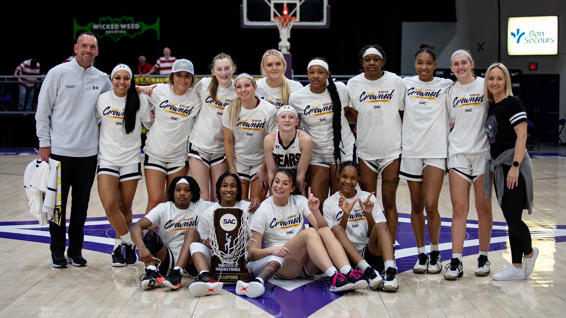Women's Basketball Captures SAC Tournament Title - Lenoir-Rhyne ...