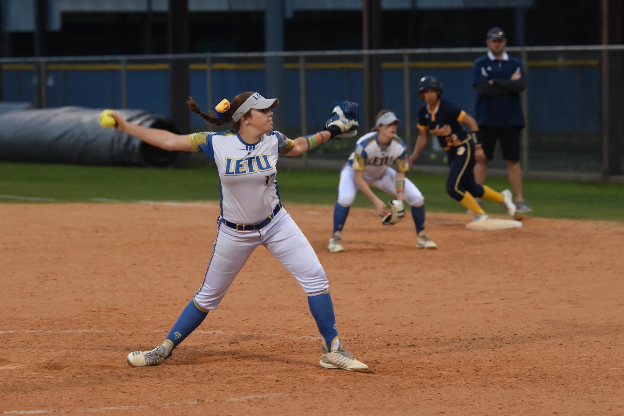 Samantha Akers - Softball - LeTourneau University Athletics