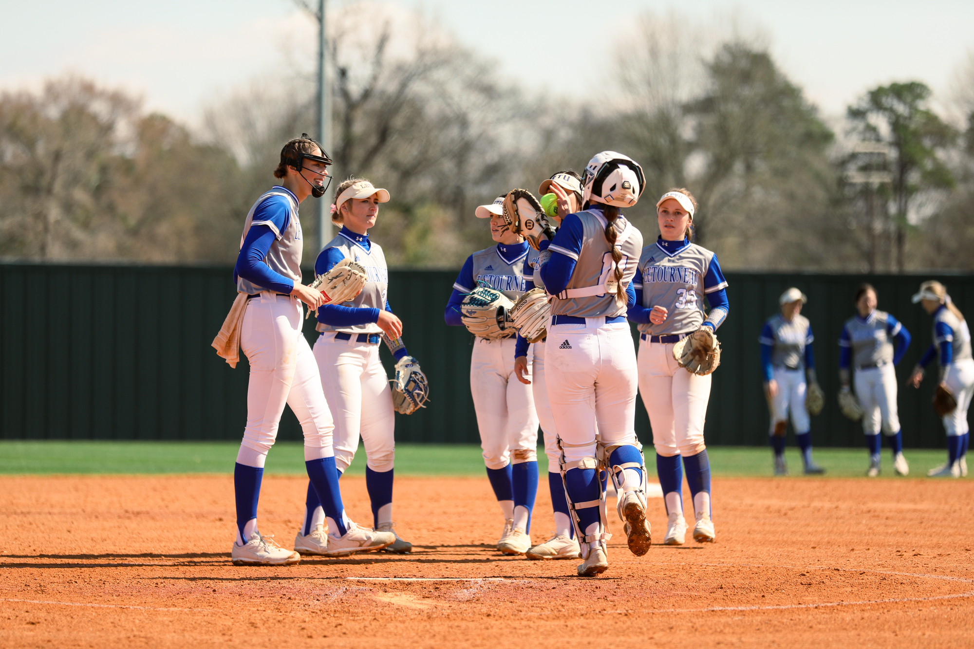 Preview: Softball vs Hardin-Simmons - LeTourneau University Athletics