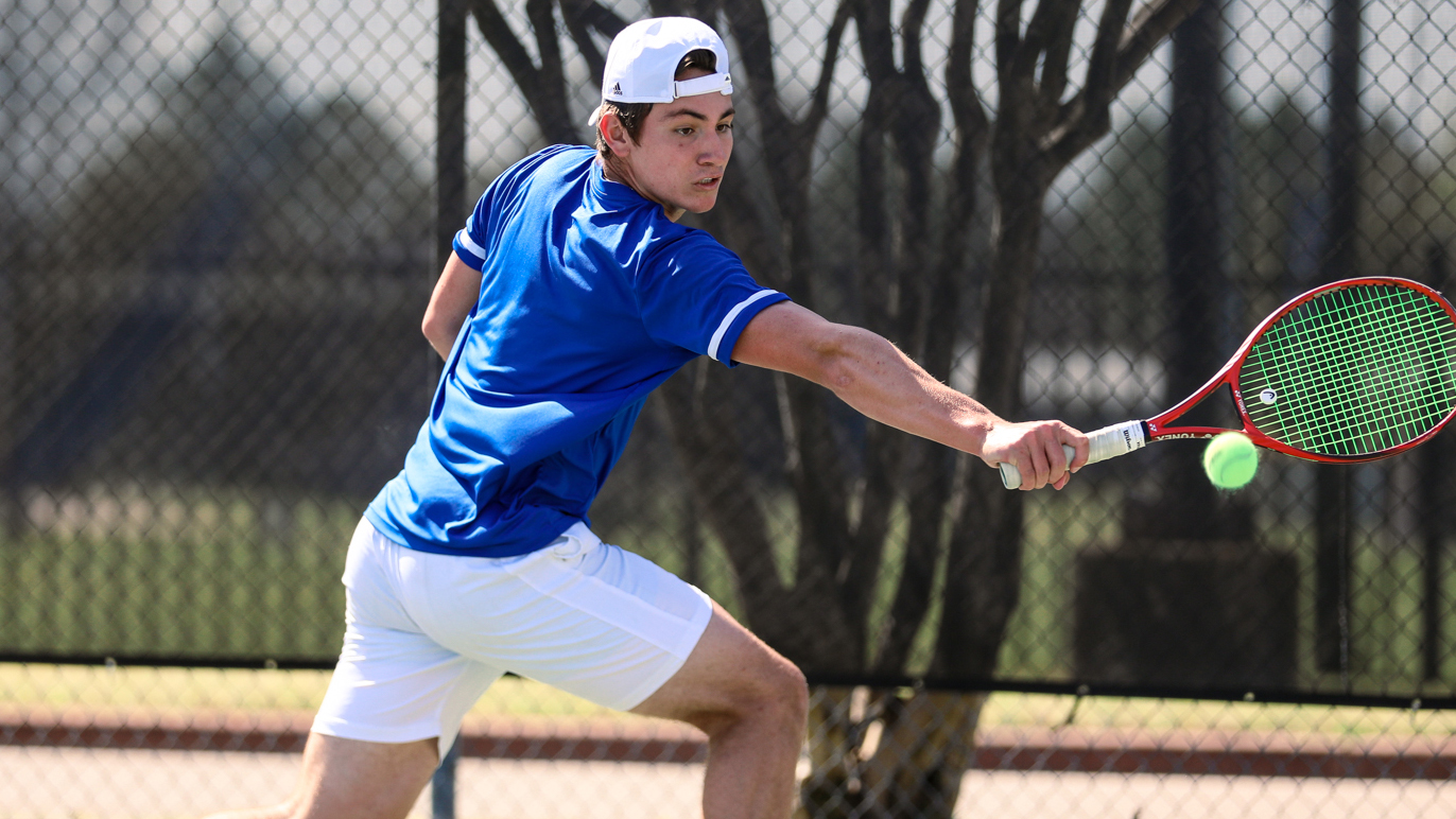 Ryan Holloway - Men's Tennis - LeTourneau University Athletics
