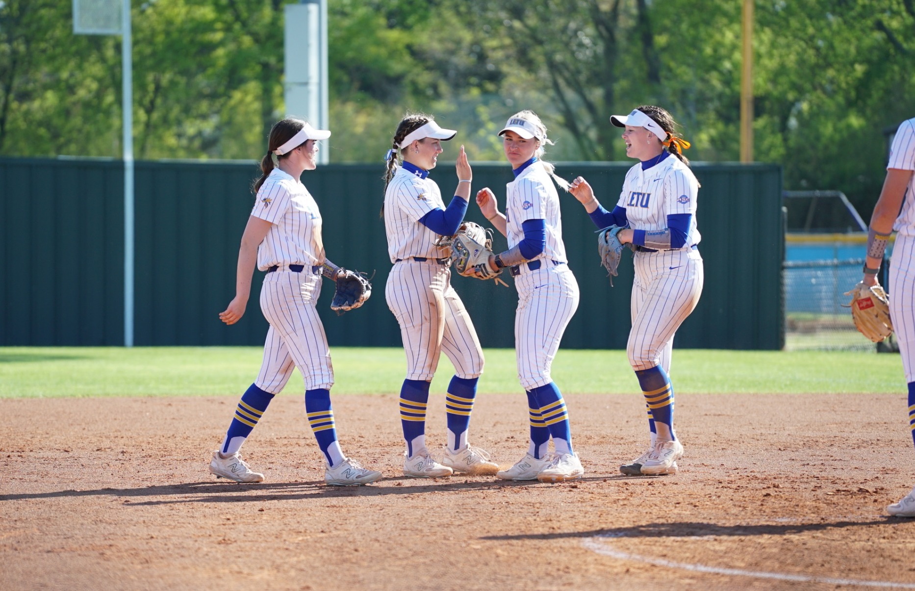 Softball Claims Series Win at Howard Payne - LeTourneau University ...