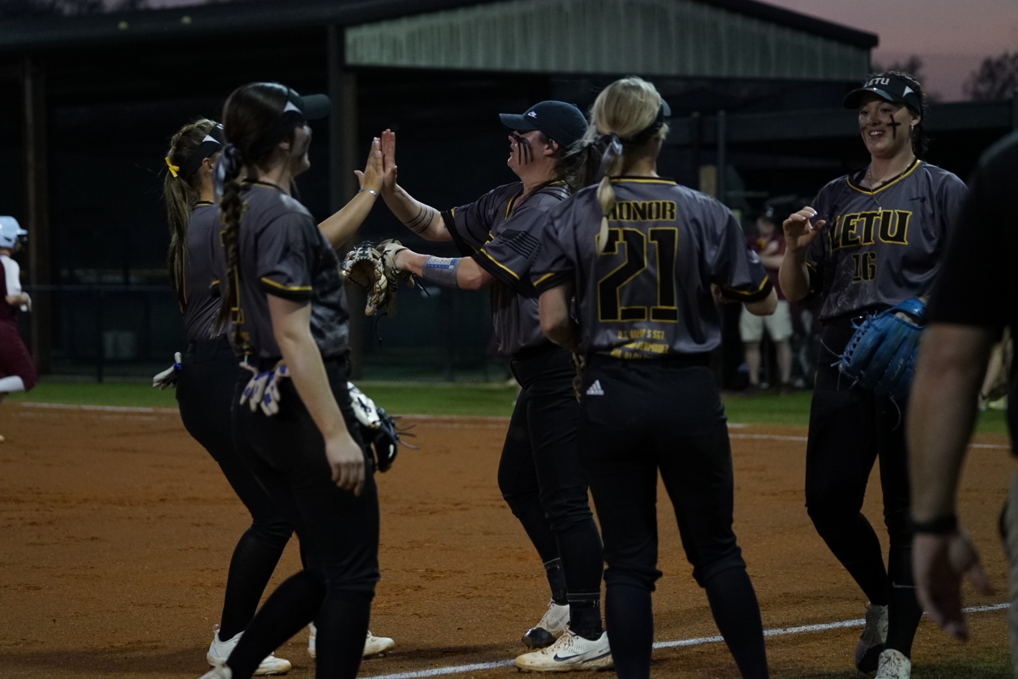 Softball Falls Twice to St. John Fisher - LeTourneau University Athletics