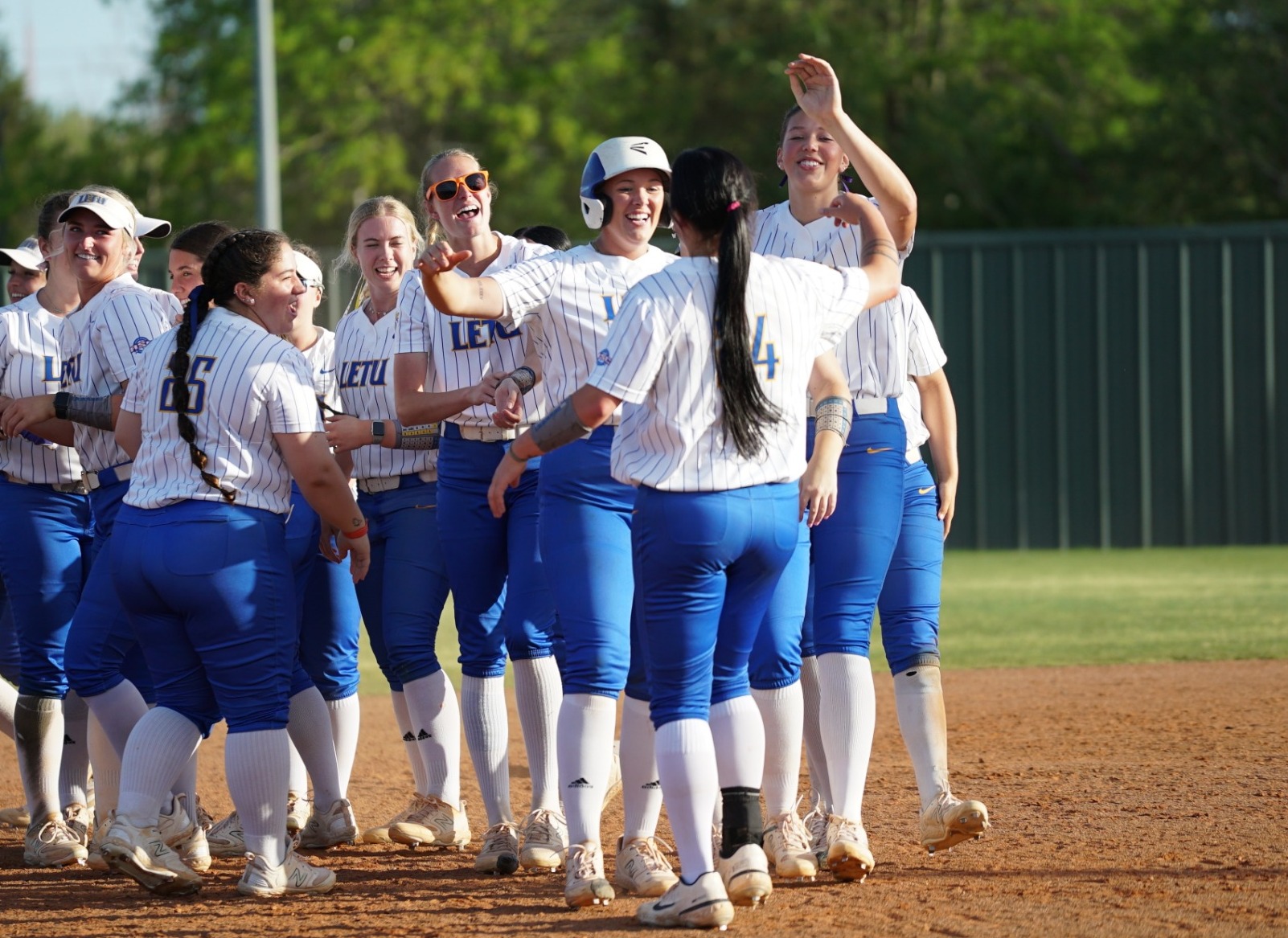 Softball Sweeps DH from No. 23 Hardin-Simmons with Two Late-Game ...