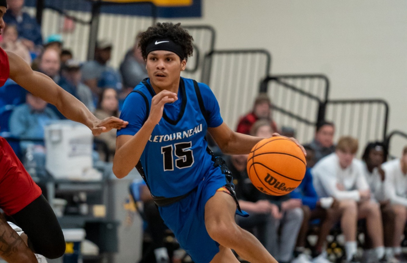 Men's Hoops Can't Overcome Tough Start - LeTourneau University Athletics