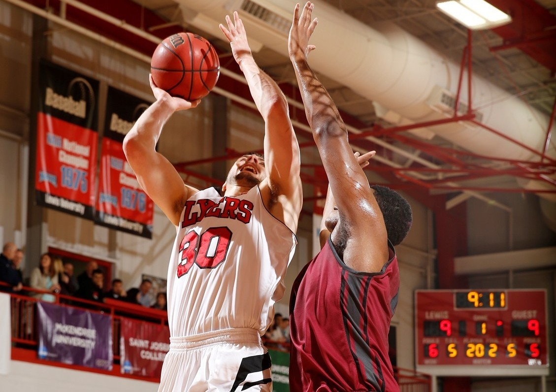 David Niggins - Men's Basketball - Lewis University Athletics