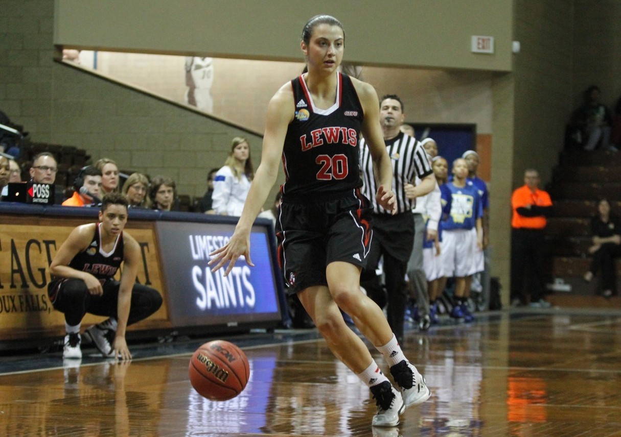 Alyssa Dengler - Women's Basketball - Lewis University Athletics