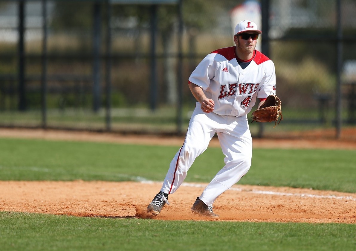 Joe Sparacio - Baseball - Lewis University Athletics