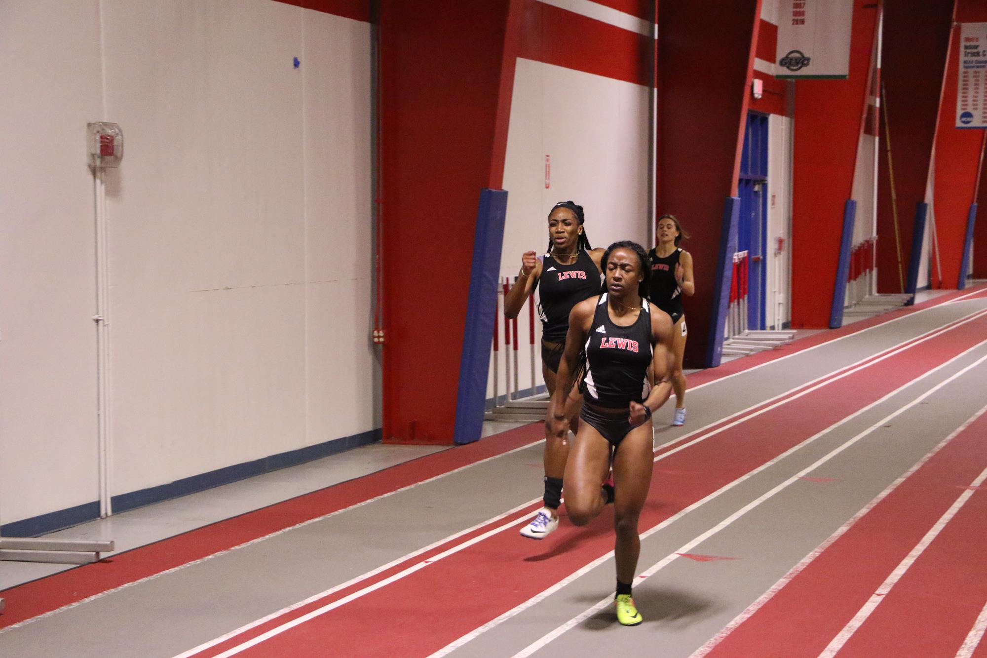 Cierra Pulliam - Women's Track and Field - Lewis University Athletics