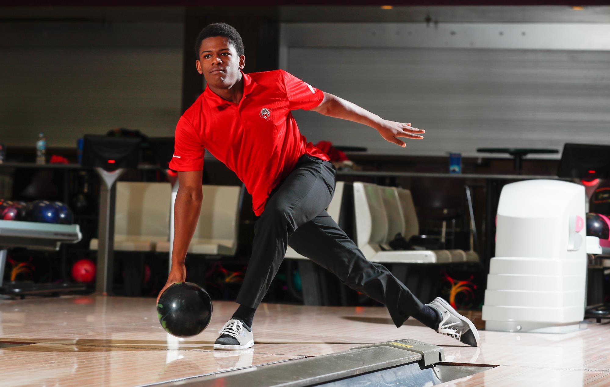 Jawuan Burks - Men's Bowling - Lewis University Athletics